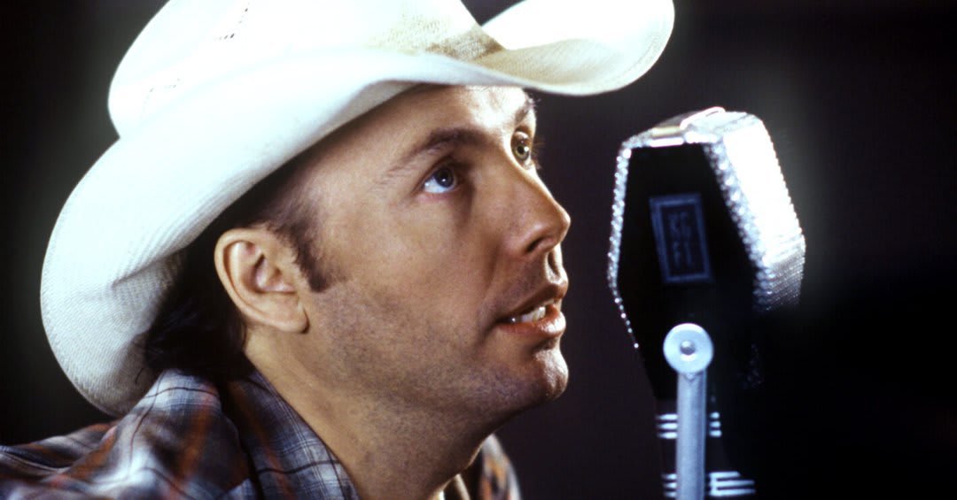 Whatever Happened to Dwight Yoakam: Country Icon Returns